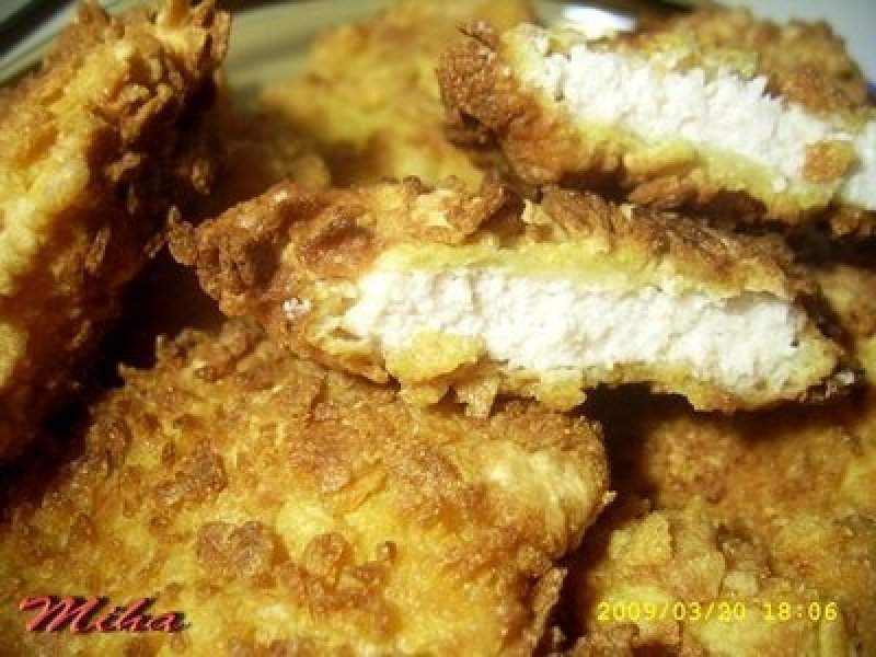 Piept de pui crocant | Retete culinare | Gustos.ro