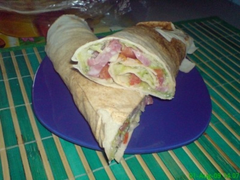 Lipie umpluta | Retete culinare | Gustos.ro