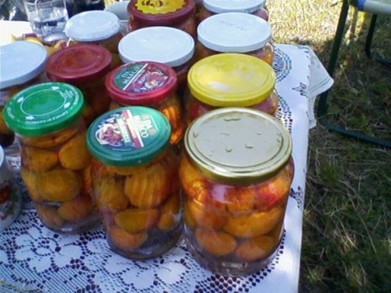 Compot de zarzare | Retete culinare | Gustos.ro