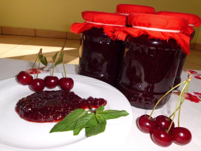 Gem de visine mentolat | Retete culinare | Gustos.ro