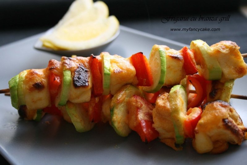 Frigarui cu branza grill | Retete culinare | Gustos.ro