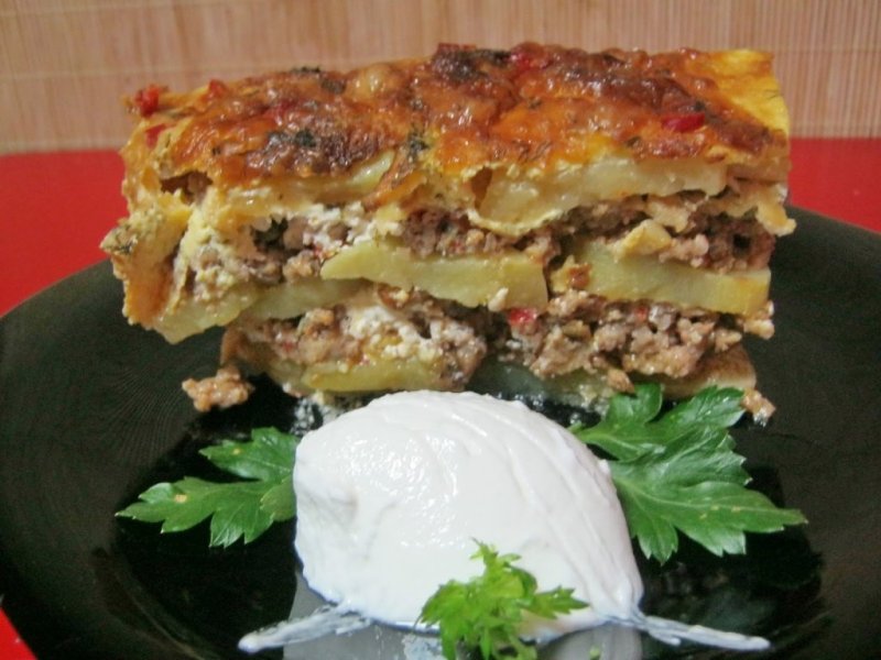 Musaca ardeleneasca de cartofi | Retete culinare | Gustos.ro