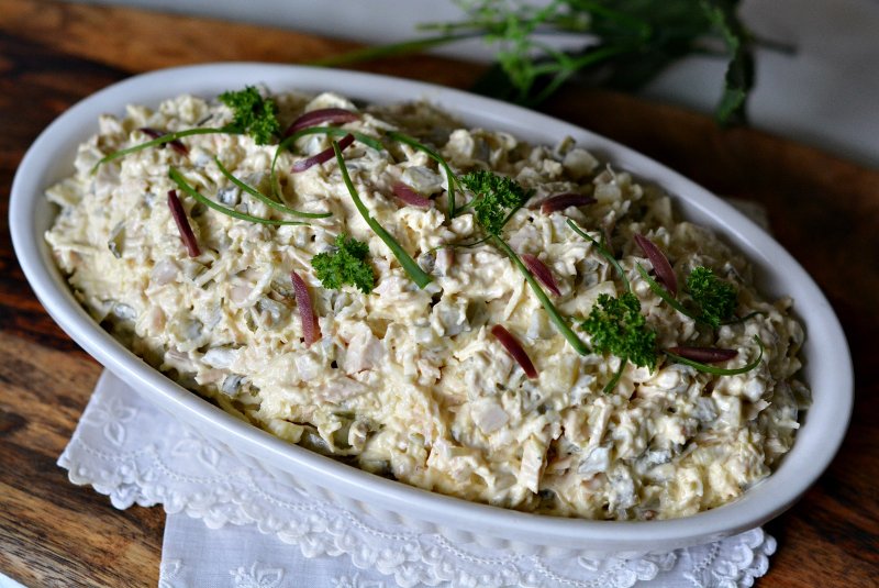 Salata de pui cu telina si maioneza | Retete culinare | Gustos.ro