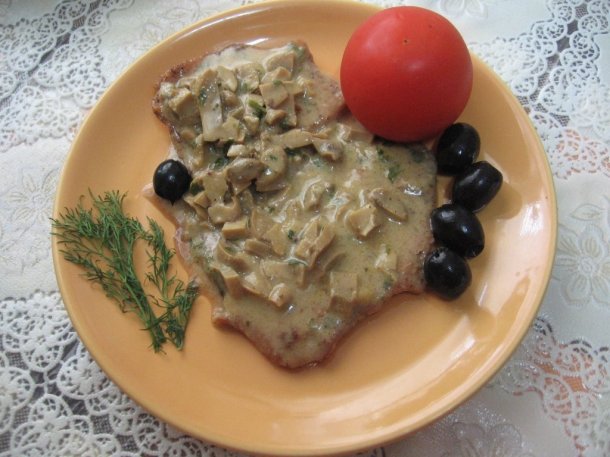Escalop cu ciuperci | Retete culinare | Gustos.ro