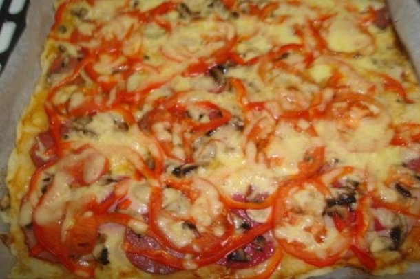 Pizza casei | Retete culinare | Gustos.ro