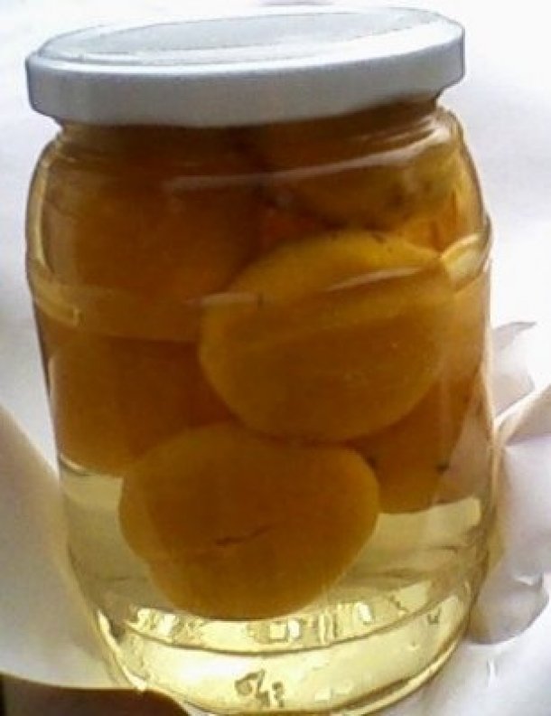 Compot usor de caise | Retete culinare | Gustos.ro