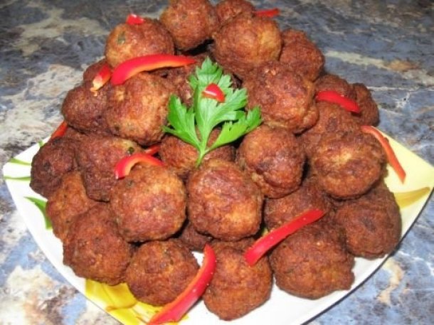 Chiftelute fine | Retete culinare | Gustos.ro
