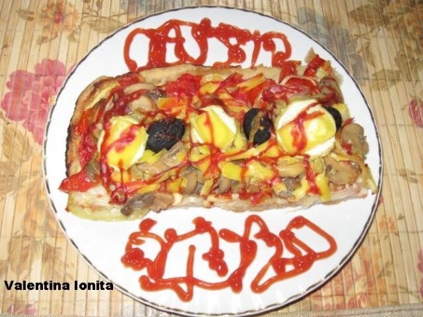 Pizza de post | Retete culinare | Gustos.ro