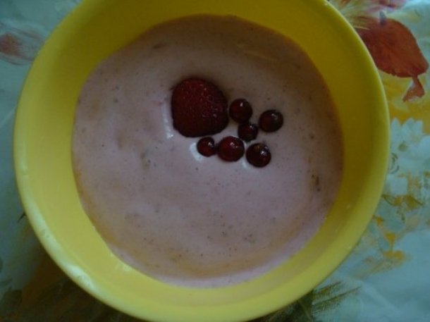 Spumă de strugurei | Retete culinare | Gustos.ro