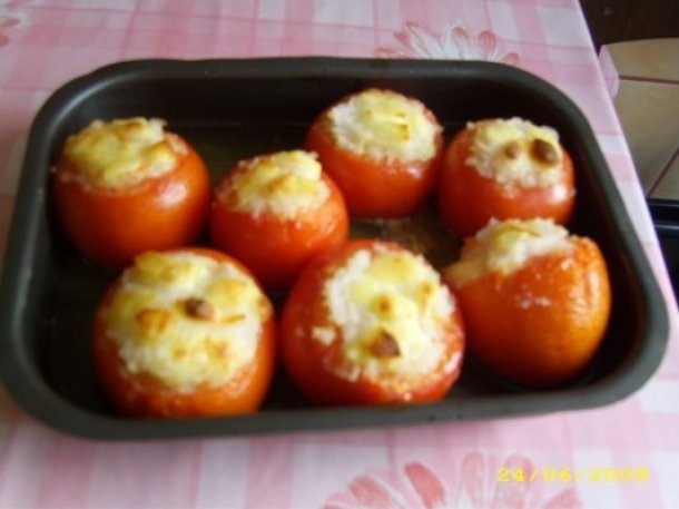 Rosii umplute cu orez | Retete culinare | Gustos.ro