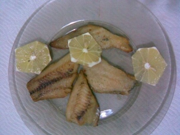 File de cod cu lamaie | Retete culinare | Gustos.ro