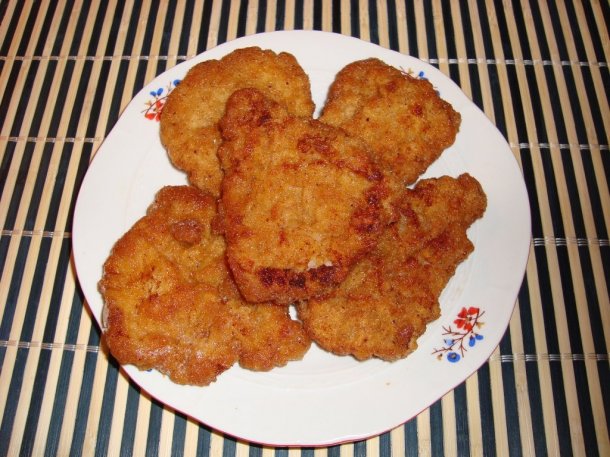 Snitele de vitel | Retete culinare | Gustos.ro