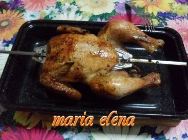 Pui la rotisor | Retete culinare | Gustos.ro