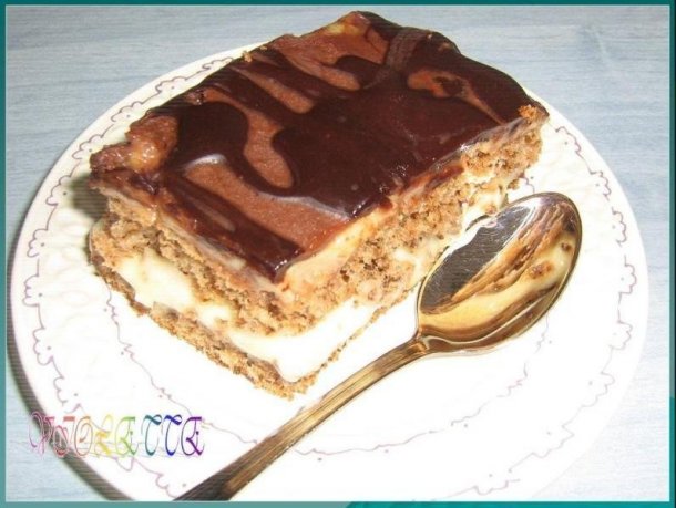 Prajitura cu nuca si cafea | Retete culinare | Gustos.ro