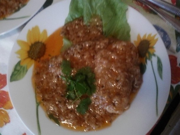 Snitel cu sos | Retete culinare | Gustos.ro