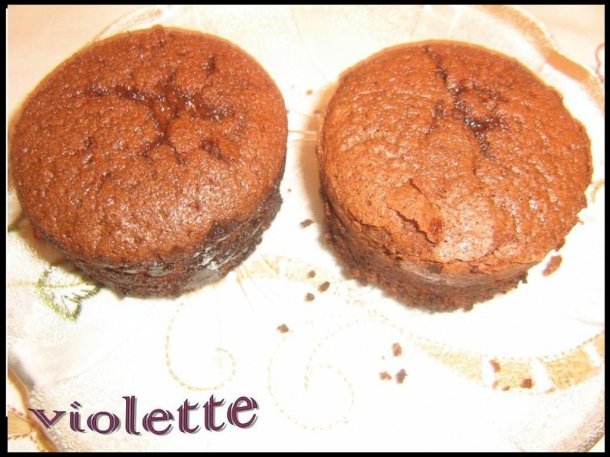 Mini prajiturele de ciocolata | Retete culinare | Gustos.ro
