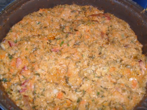 Varza noua cu marar si afumatura | Retete culinare | Gustos.ro
