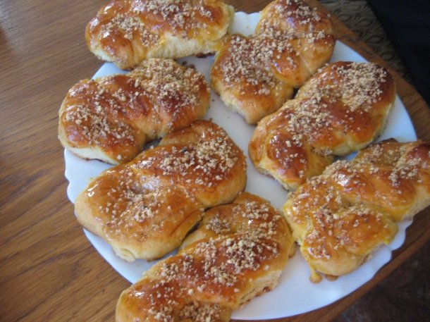 Sfintisori (mucenici) moldovenesti, editia 2011 | Retete culinare ...