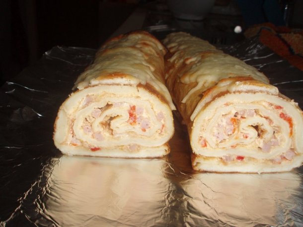 Clatita - rulada | Retete culinare | Gustos.ro