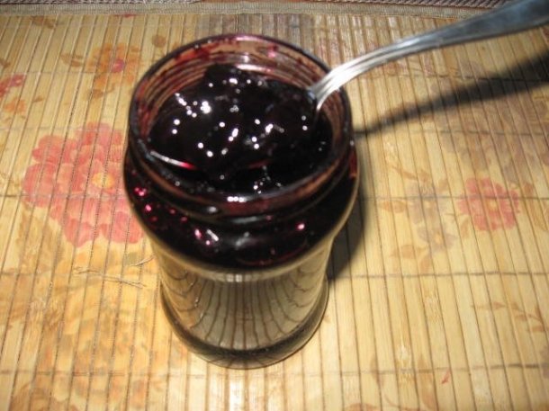 Dulceata de cirese amare | Retete culinare | Gustos.ro