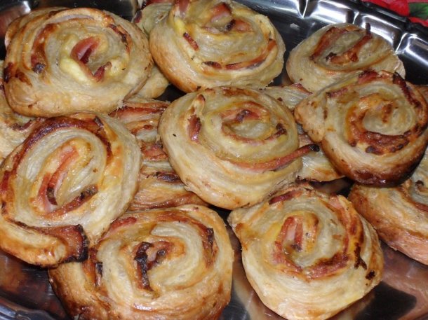 Crantanele cu sunca | Retete culinare | Gustos.ro