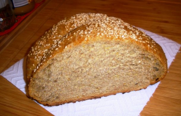 Paine graham coapta in vasul roman | Retete culinare | Gustos.ro