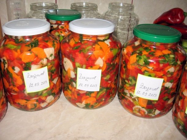 Zarzavat pentru iarna | Retete culinare | Gustos.ro