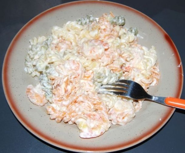 Creveti cu sos de smantana, unt si ceapa | Retete culinare | Gustos.ro