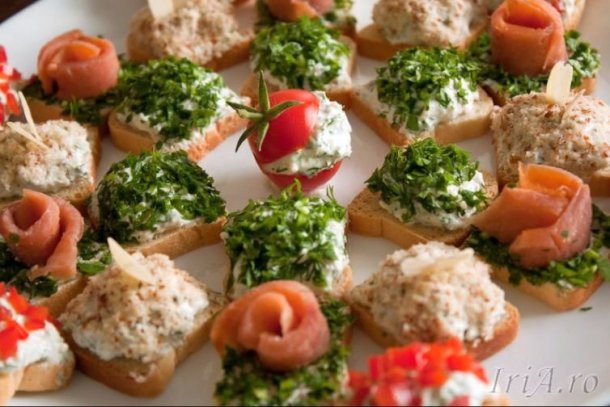 Mini-aperitive vesele | Retete culinare | Gustos.ro
