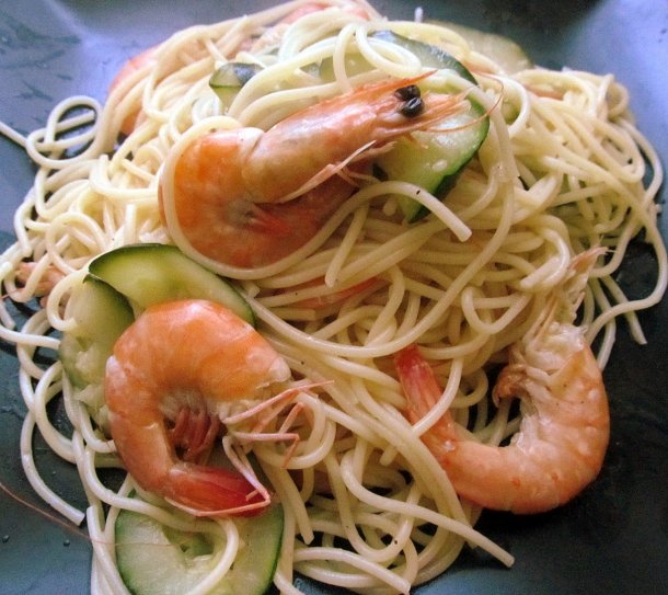 Spaghetti cu creveți și zucchini | Retete culinare | Gustos.ro