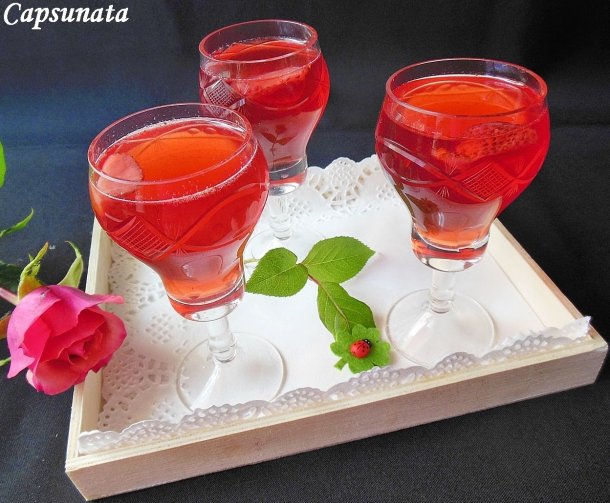 Capsunata | Retete culinare | Gustos.ro