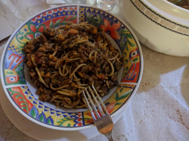 Bolognez vegan | Retete culinare | Gustos.ro
