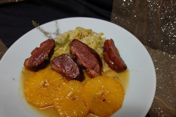 Piept de gasca cu sos de portocale | Retete culinare | Gustos.ro