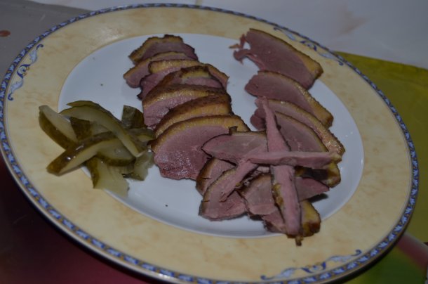 Piept de rata afumat | Retete culinare | Gustos.ro